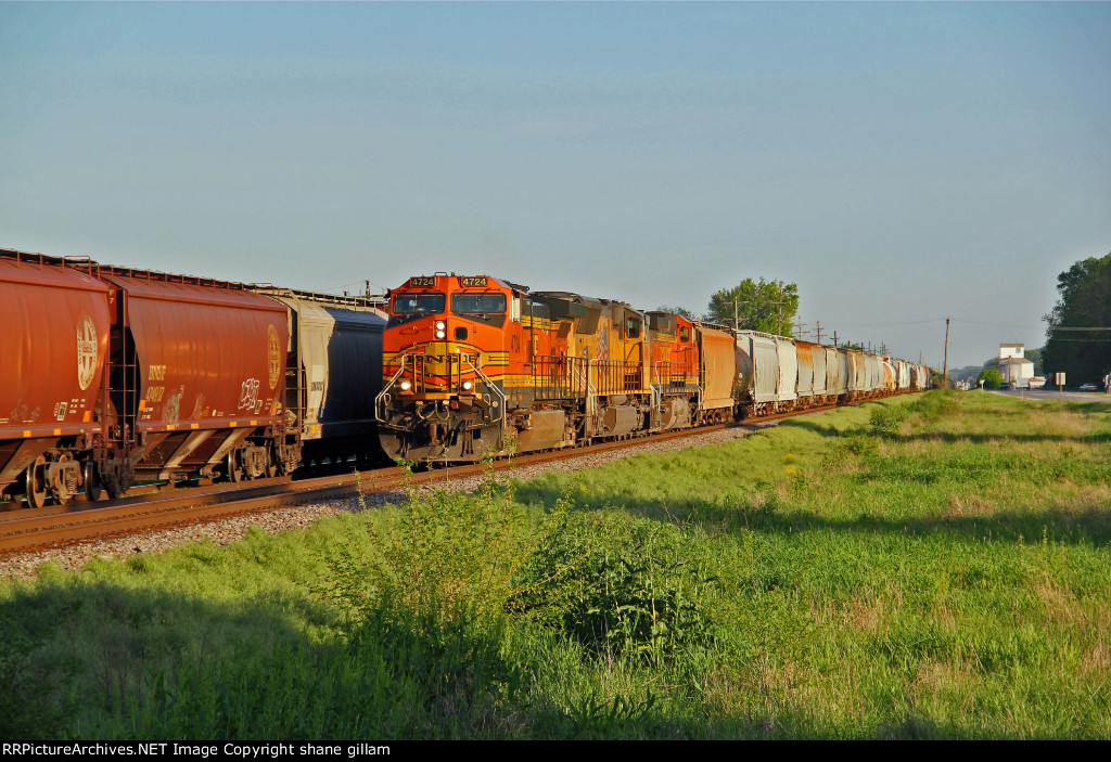 BNSF 4724 Heads Nb with a freight train.